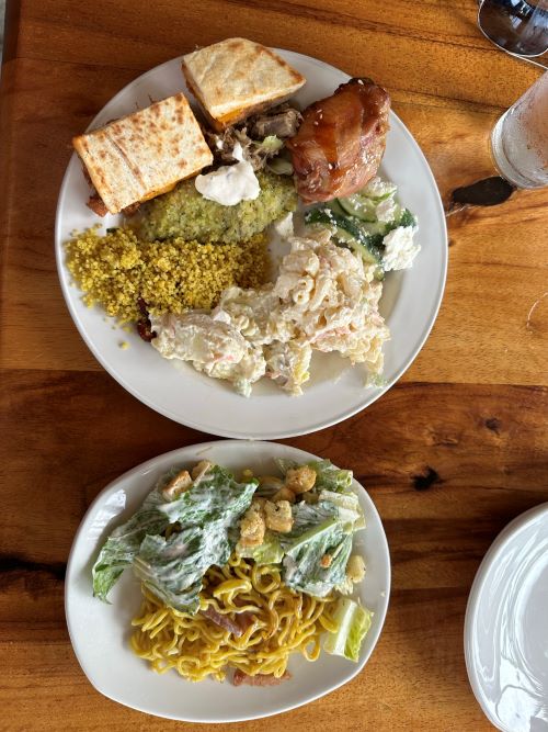 17 Best Breakfast Options in Honolulu Right Now