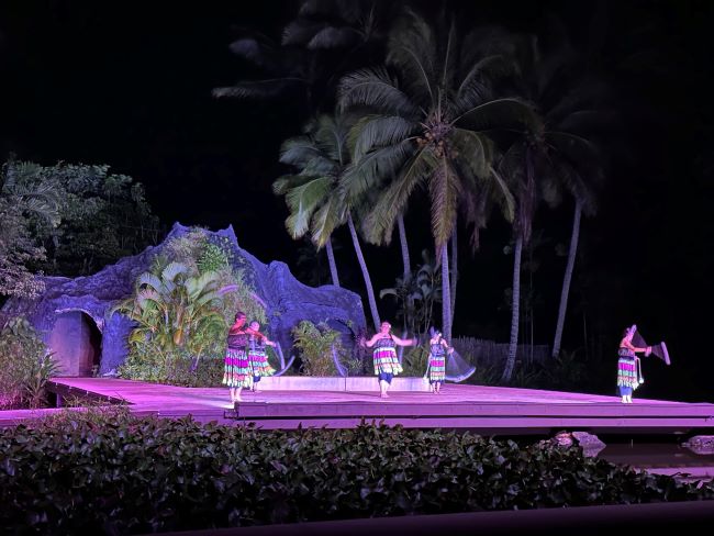 5 Best Luaus in Kauai For a Memorable Experience